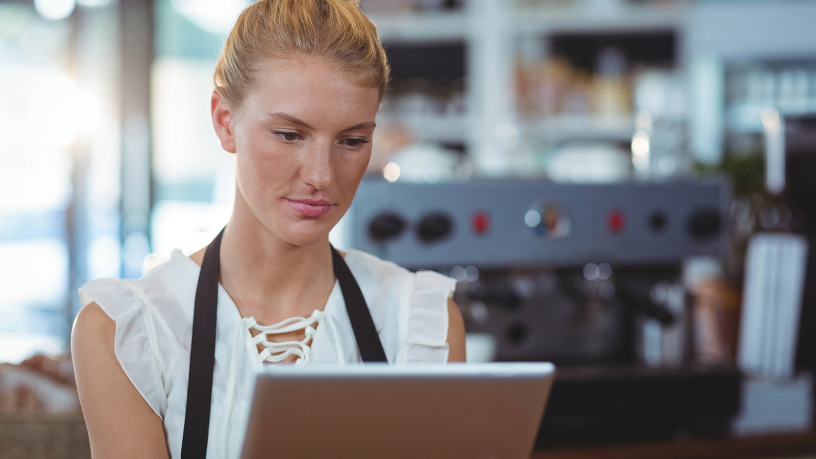 What Does the Food Handler Certification Course Include?